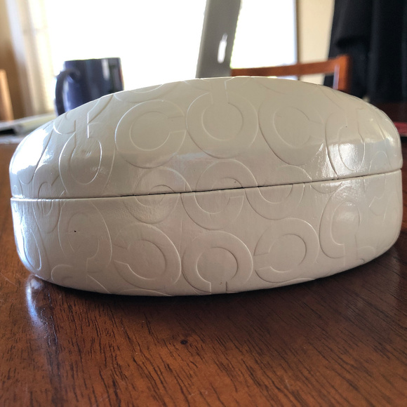Coach | Accessories | Coach Off White Leather Clam Shell Eyeglass Case ...